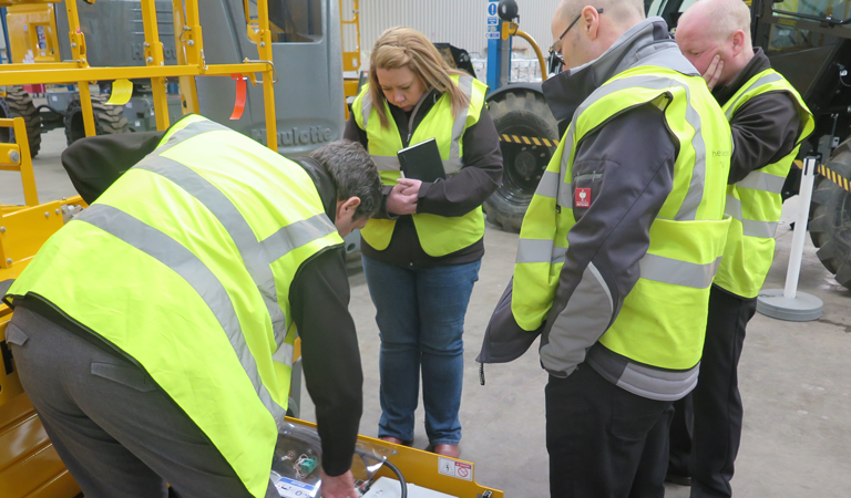 HLS supply IPAF MEWP training for mangers and supervisors